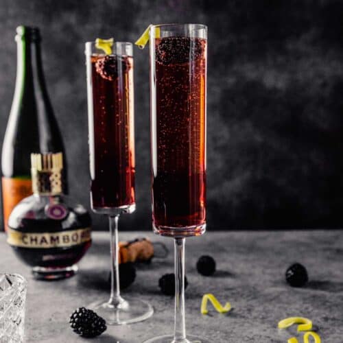 Kir Royale Cocktail Recipe (French Champagne Cocktail)